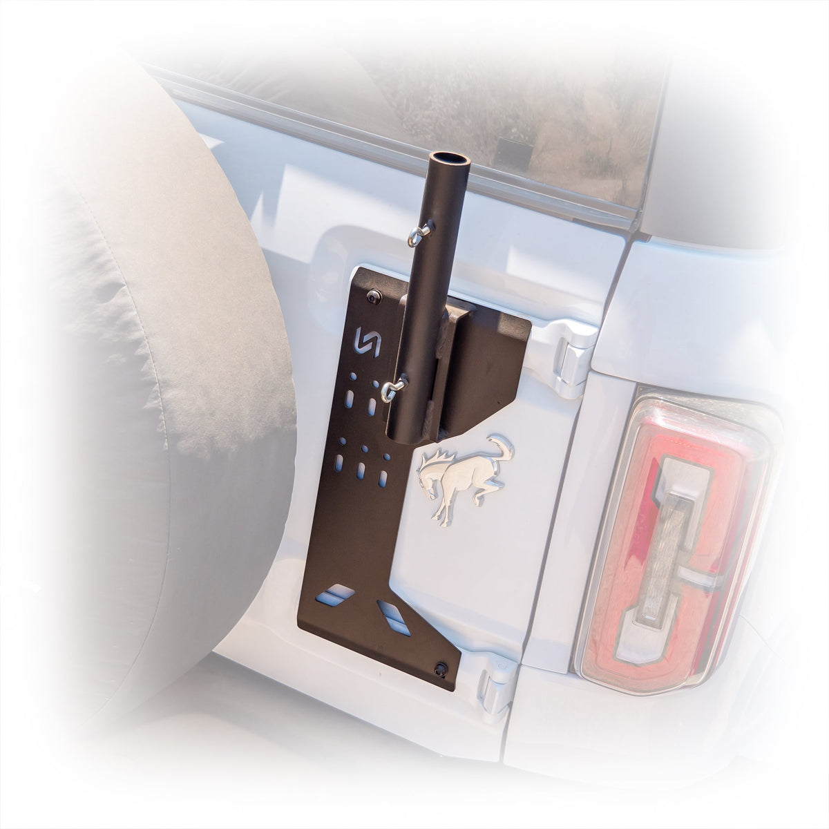 Tailgate Flag Mount – Bronc Parts Pro